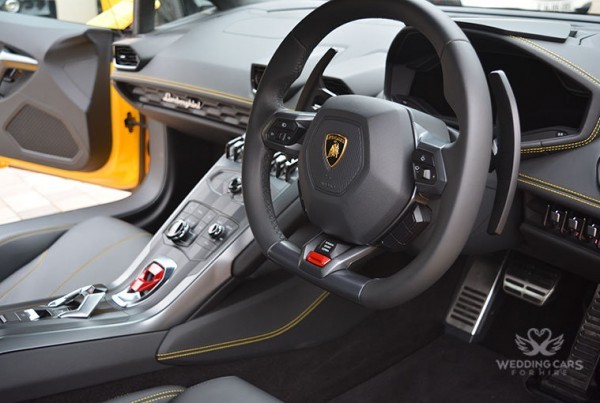LAMBORGHINI HURACAN HIRE - Rent a Lambo - Chauffeur or Selfdrive